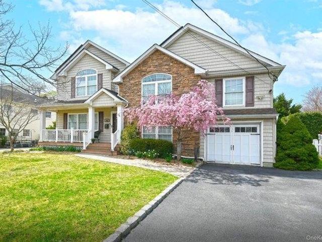 house with 4 bedroom, Babylon NY DS103624517
