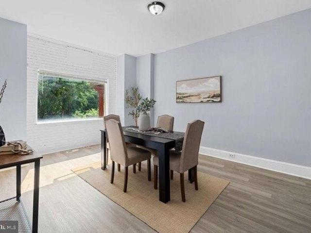 house with 4 bedroom, Baltimore MD ES103601367