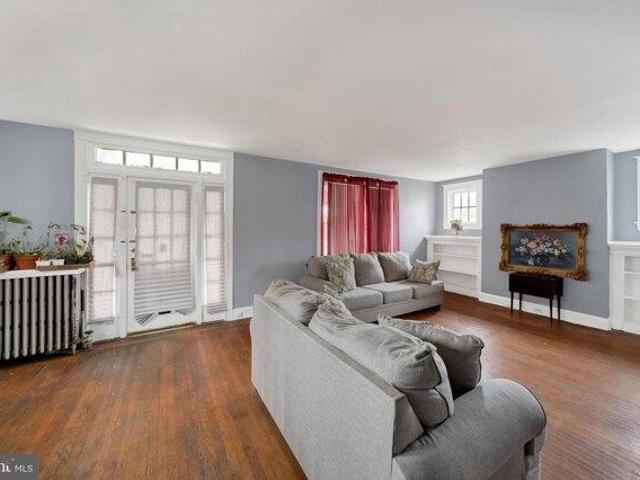 house with 4 bedroom, Baltimore MD ES104905921