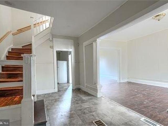 house with 4 bedroom, Baltimore MD ES104908901