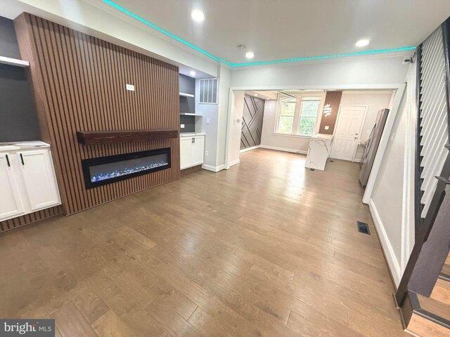house with 4 bedroom, Baltimore MD ES104908093