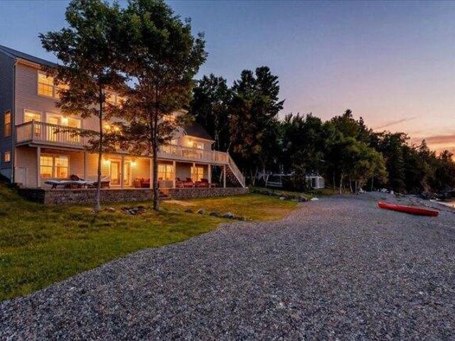 house with 4 bedroom, Bar Harbor ME ES105139792
