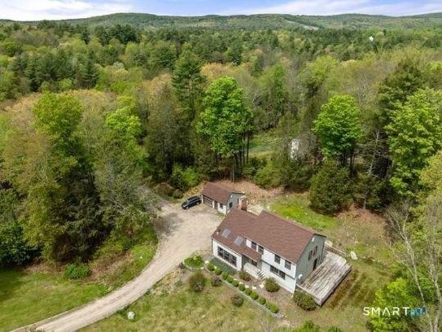 house with 4 bedroom, Barkhamsted CT DS103433441