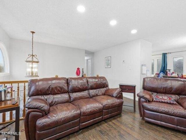 house with 4 bedroom, Barnegat NJ DLS101627950