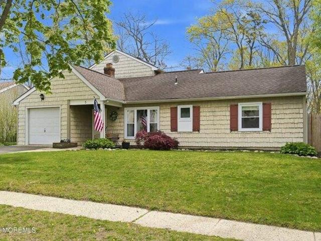 house with 4 bedroom, Barnegat NJ DLS102476019