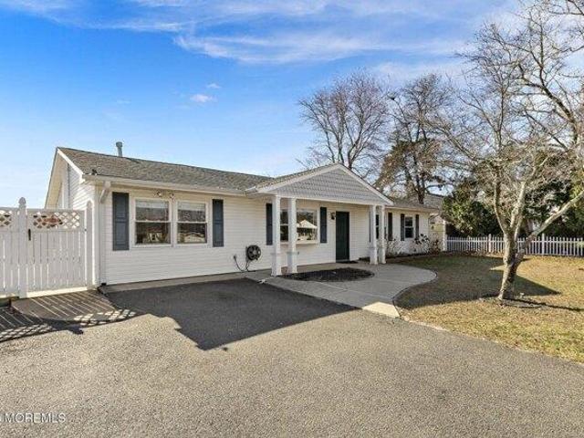 house with 4 bedroom, Barnegat NJ DS101706195