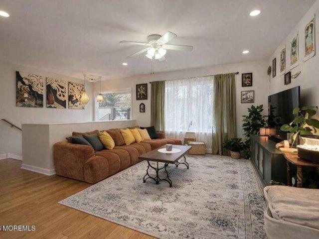 house with 4 bedroom, Barnegat NJ DS102776148