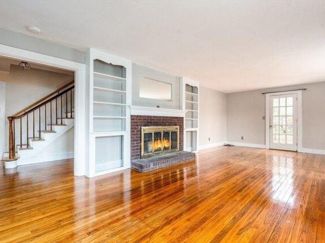 house with 4 bedroom, Barnstable MA DLS102088960