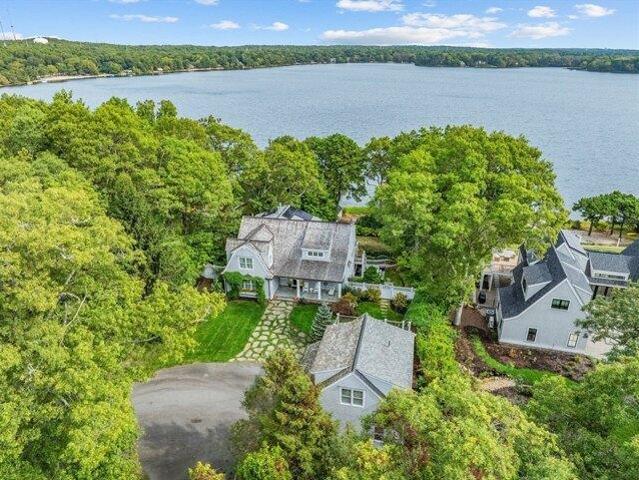 house with 4 bedroom, Barnstable MA DLS103033306
