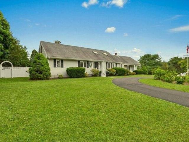 house with 4 bedroom, Barnstable MA DS104233195