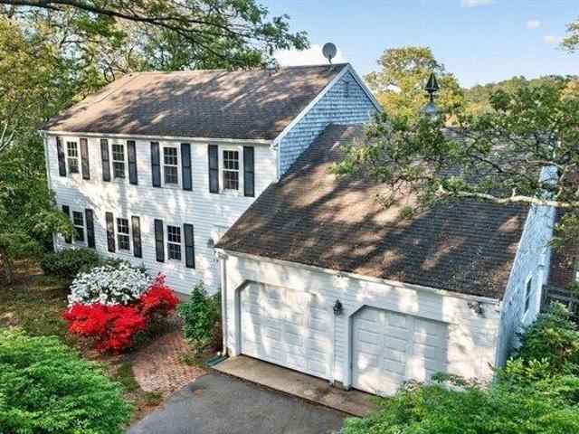 house with 4 bedroom, Barnstable MA DS104441227