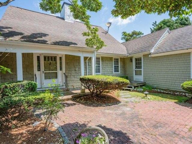 house with 4 bedroom, Barnstable MA DS103100048
