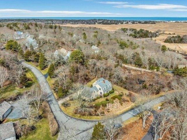 house with 4 bedroom, Barnstable MA ES104076899