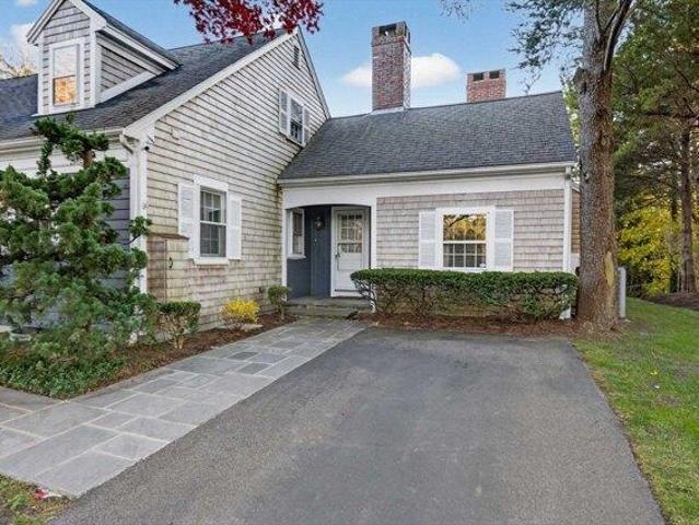 house with 4 bedroom, Barnstable MA ES105117090