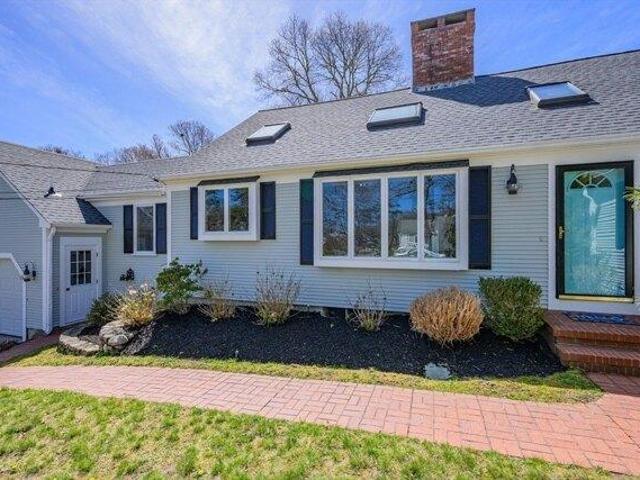 house with 4 bedroom, Barnstable MA ES103161832