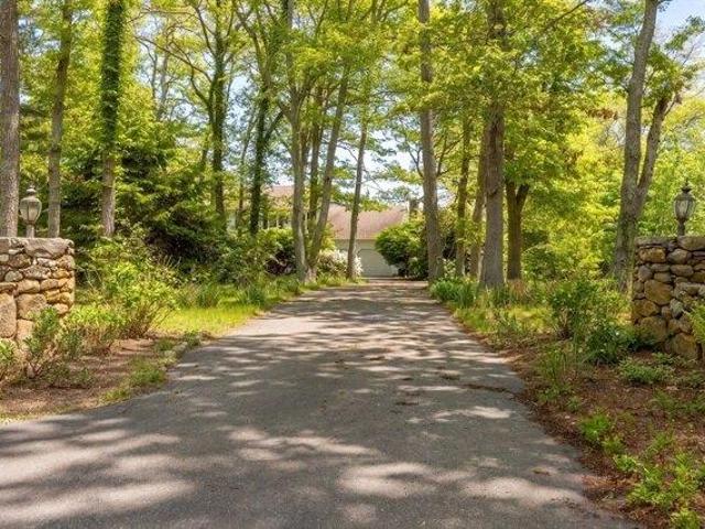 house with 4 bedroom, Barnstable MA ES103248873
