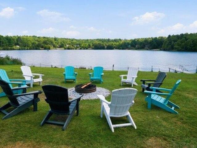 house with 4 bedroom, Barnstead NH ES105142649