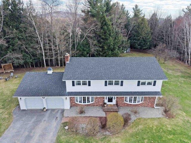 house with 4 bedroom, Barre VT DLS102062082