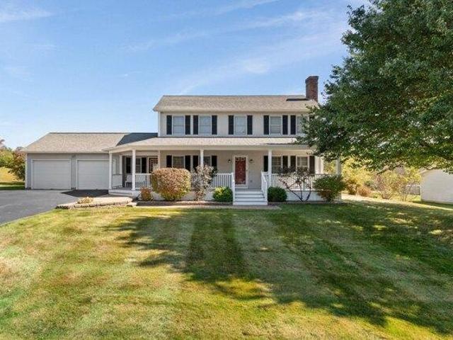 house with 4 bedroom, Barre VT DS103966681