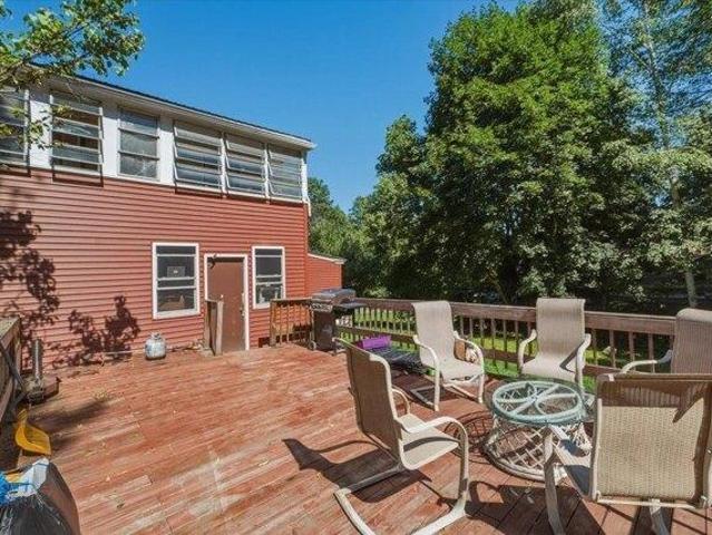 house with 4 bedroom, Barre VT ES105204074