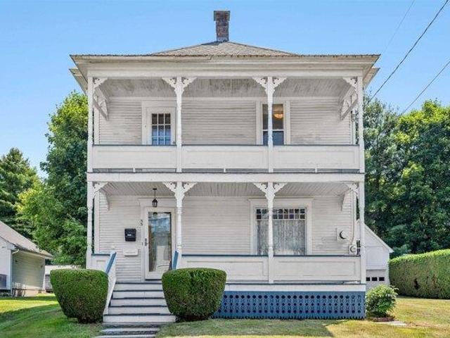 house with 4 bedroom, Barre VT ES105205391