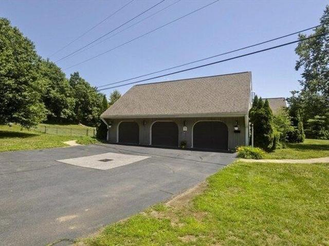house with 4 bedroom, Barre MA ES104851627