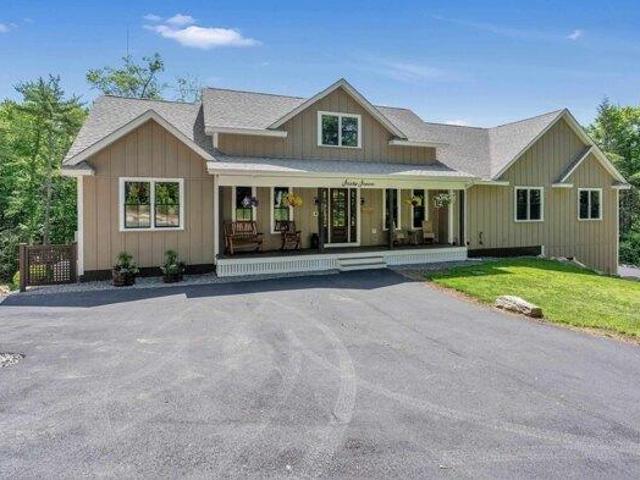 house with 4 bedroom, Barrington NH DS104042559