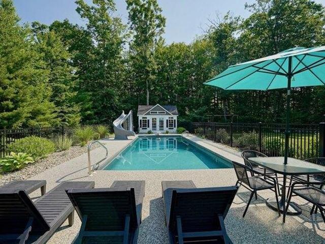 house with 4 bedroom, Barrington NH DS104299798