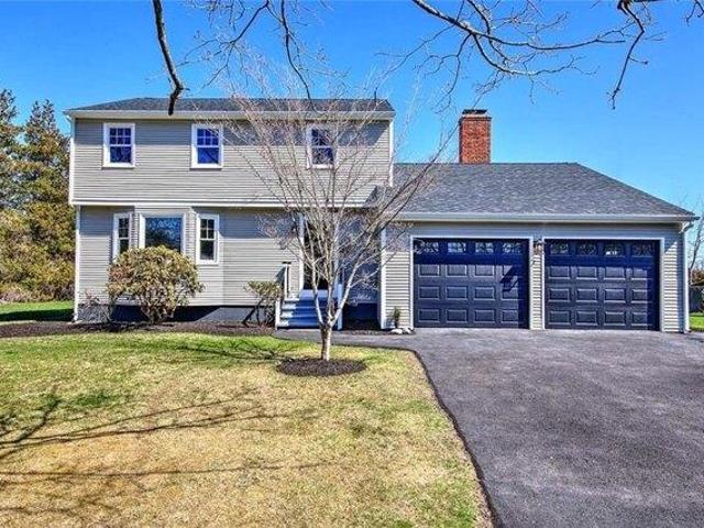 house with 4 bedroom, Barrington RI DLS101660061