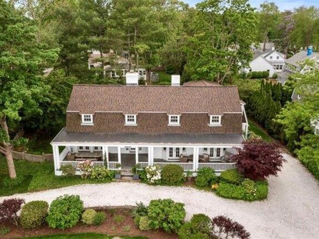 house with 4 bedroom, Barrington RI DS104480623