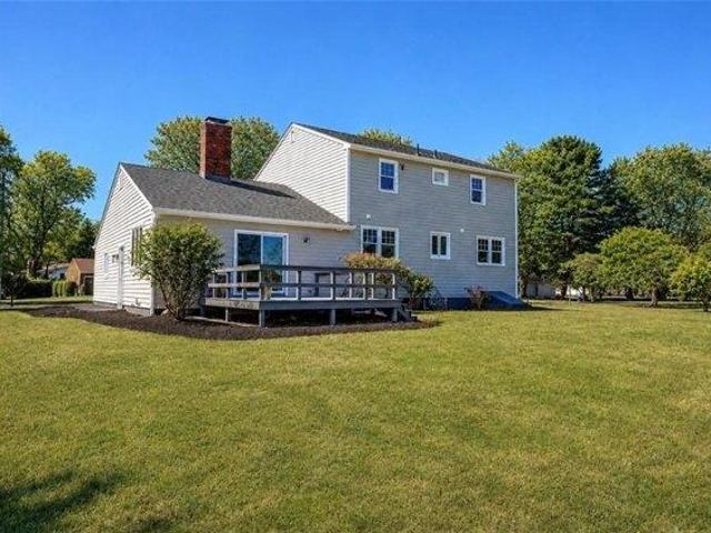 house with 4 bedroom, Barrington RI DS103072256