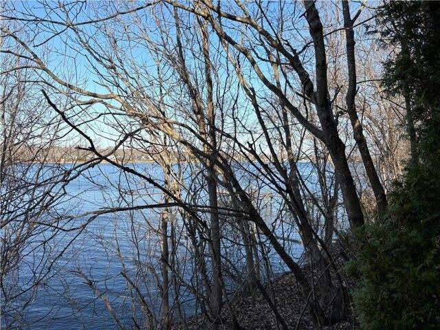 house with 4 bedroom, Barrington RI DS103223759