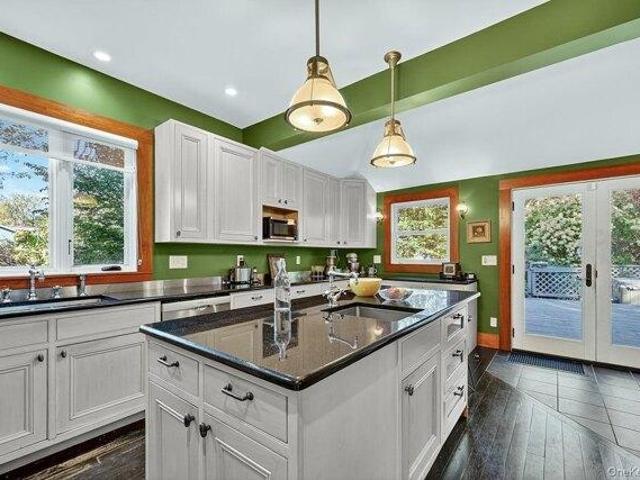 house with 4 bedroom, Barryville NY ES104904348