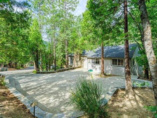 house with 4 bedroom, Bass Lake CA ES103501228
