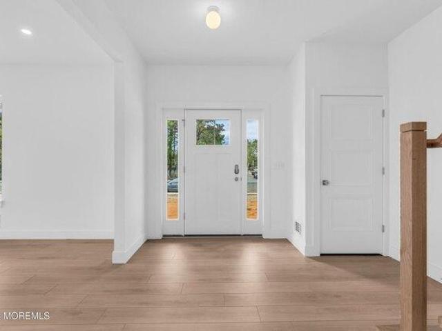 house with 4 bedroom, Bayville NJ DLS102529234