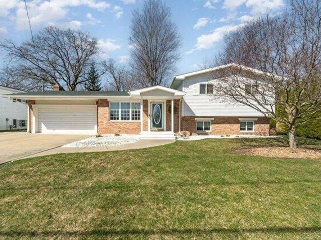 house with 4 bedroom, Bay City MI DLS88247288