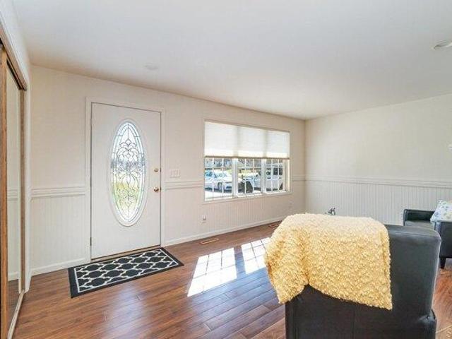 house with 4 bedroom, Bay City MI ES103501498
