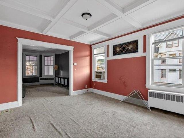 house with 4 bedroom, Bayonne NJ DLS102314379