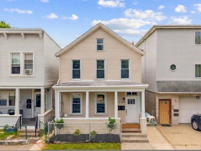 house with 4 bedroom, Bayonne NJ DS104295825