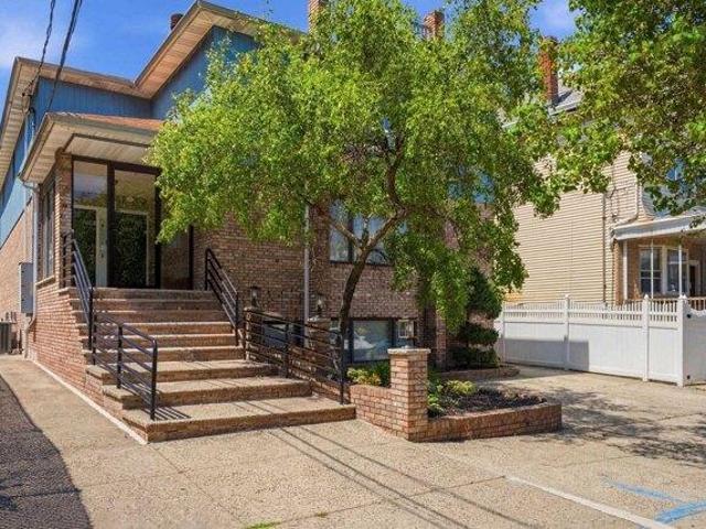 house with 4 bedroom, Bayonne NJ DS104352474