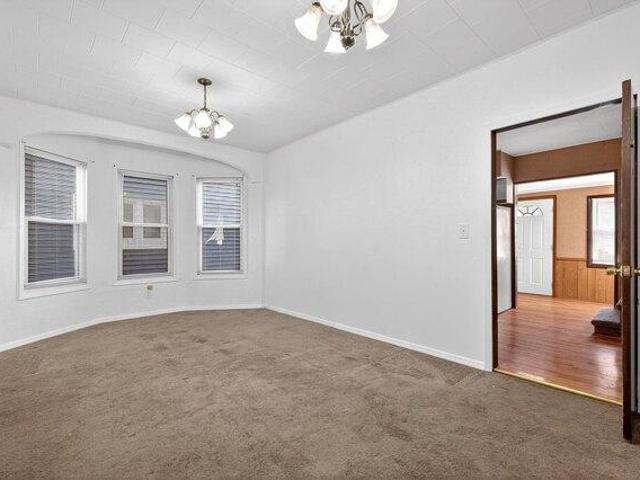 house with 4 bedroom, Bayonne NJ DS104376487