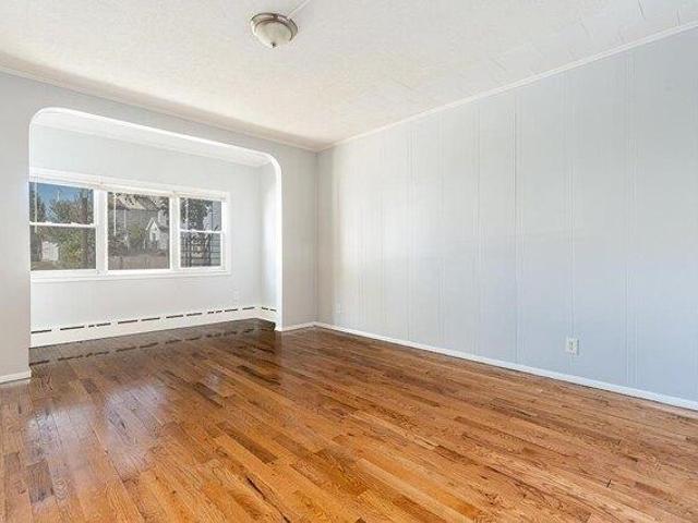house with 4 bedroom, Bayonne NJ DS102528146