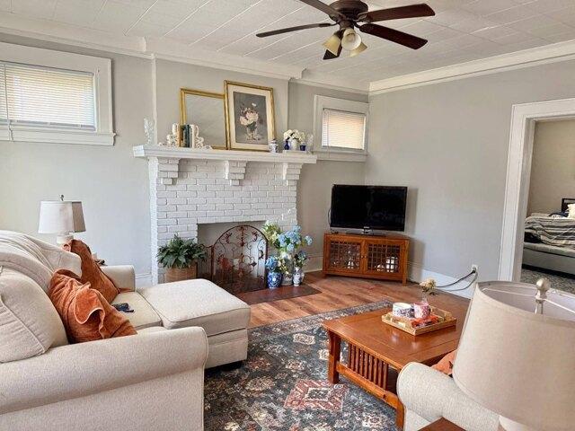house with 4 bedroom, Bayside NY DLS101780211