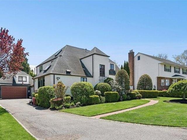 house with 4 bedroom, Bayside NY DS103619578