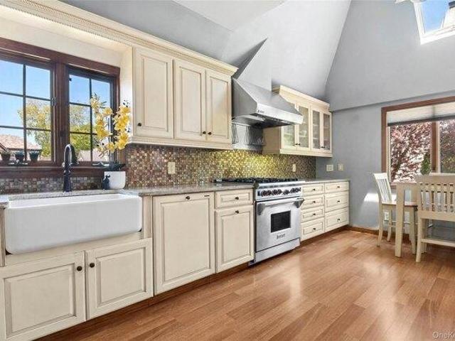 house with 4 bedroom, Bayside NY ES103619578