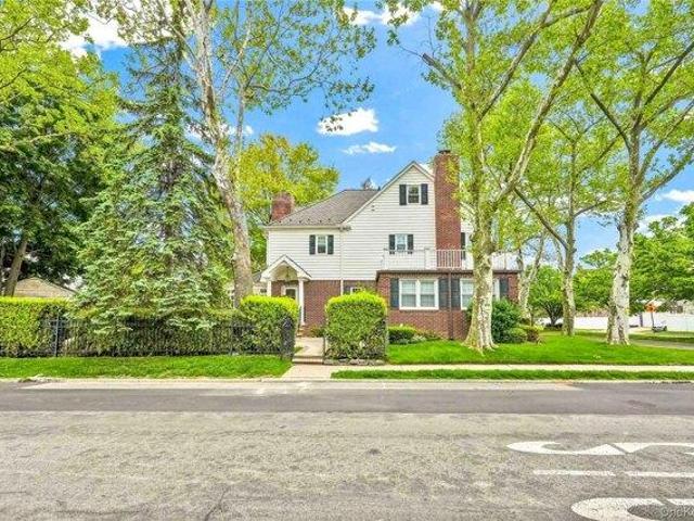 house with 4 bedroom, Bayside NY ES103626029