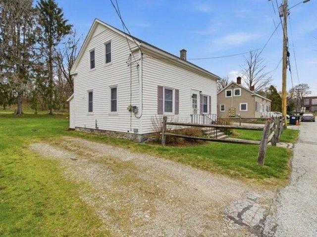 house with 4 bedroom, Bennington VT DLS102062945