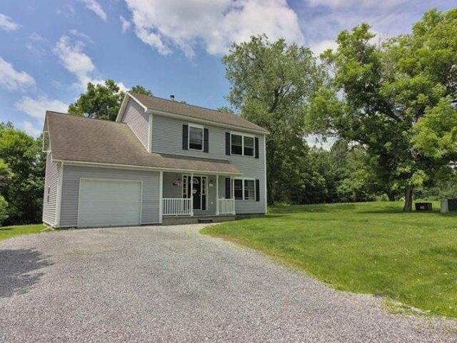 house with 4 bedroom, Bennington VT DS103125298