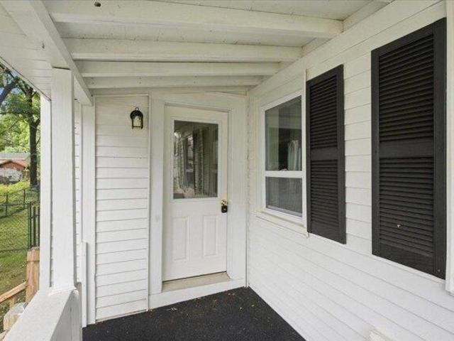 house with 4 bedroom, Bennington VT ES104042042