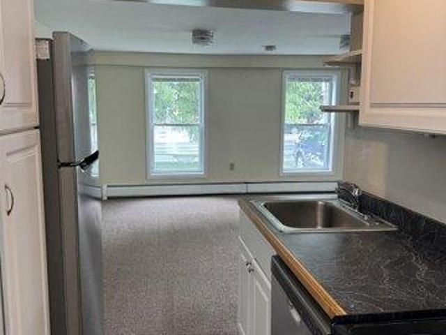 house with 4 bedroom, Bennington VT ES105106423